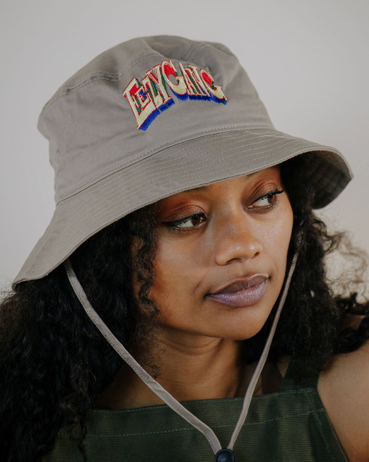EEZY FARMS BUCKET HAT KHA – EEZY GANG